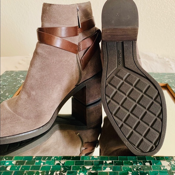 MICHAEL Michael Kors | Shoes | Michael Kors Fawn Suede Boot Size 85 | Poshmark